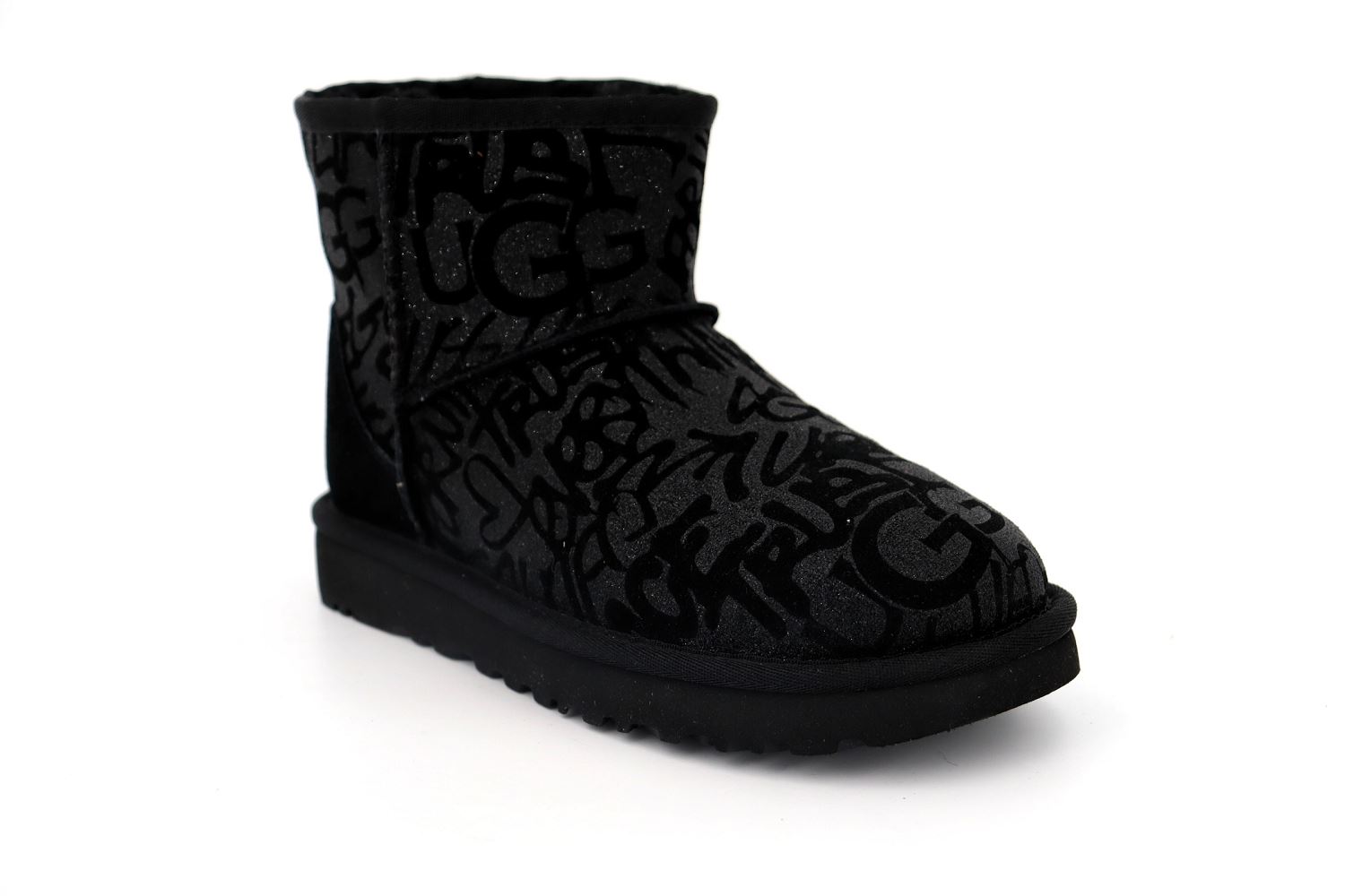 Ugg graffiti store